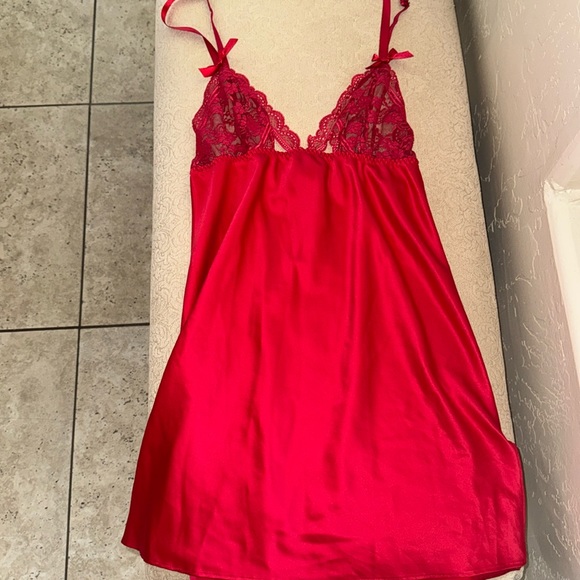 Victoria's Secret | Intimates & Sleepwear | Really Cute Pink Victorias ...